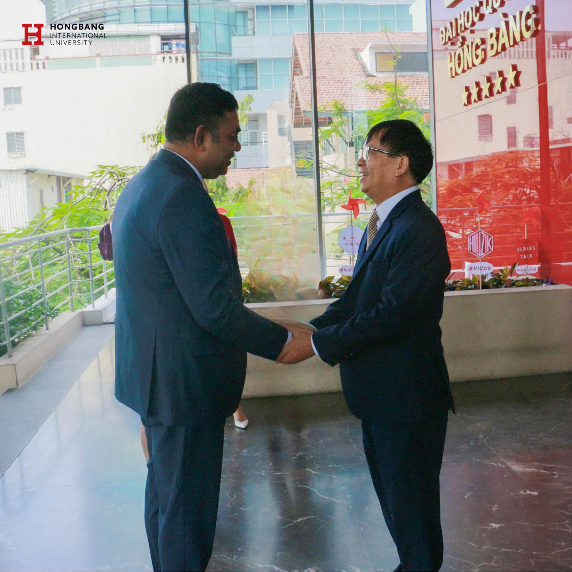 Consulate General of India in Ho Chi Minh city visits Hong Bang ...